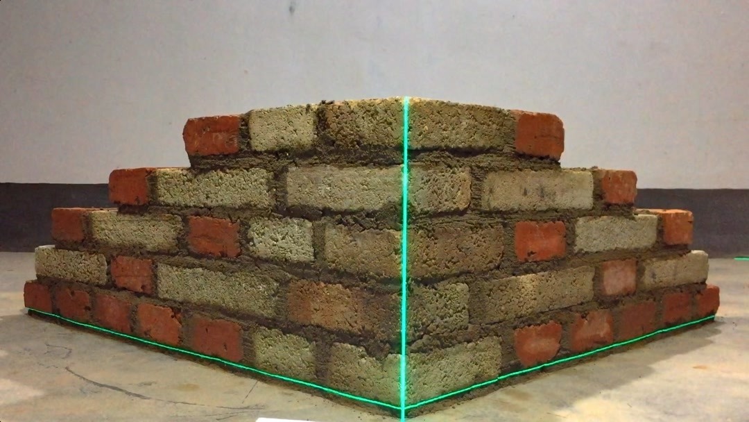 梅花丁砌法,24墙角这样砌更省砖,哪种砌法更合理?