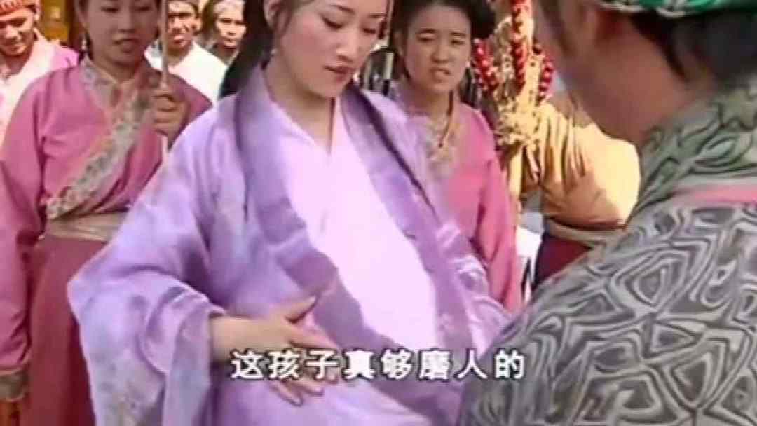 __霍水仙在妈妈肚子16个月不出来,