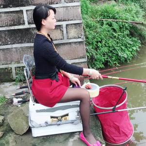 菜菜的钓鱼生活 