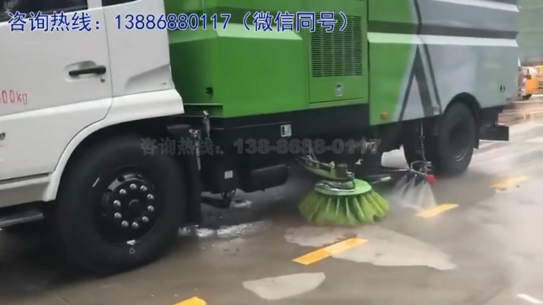 环卫清扫车工作视频