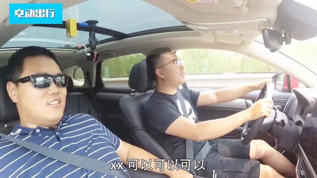 保时捷卡宴车主说:比亚迪唐加速有种开宇宙飞船的感觉