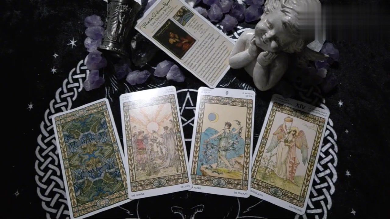 塔罗占卜他的真实想法,看看他就是你的归处还是另有其人?神准