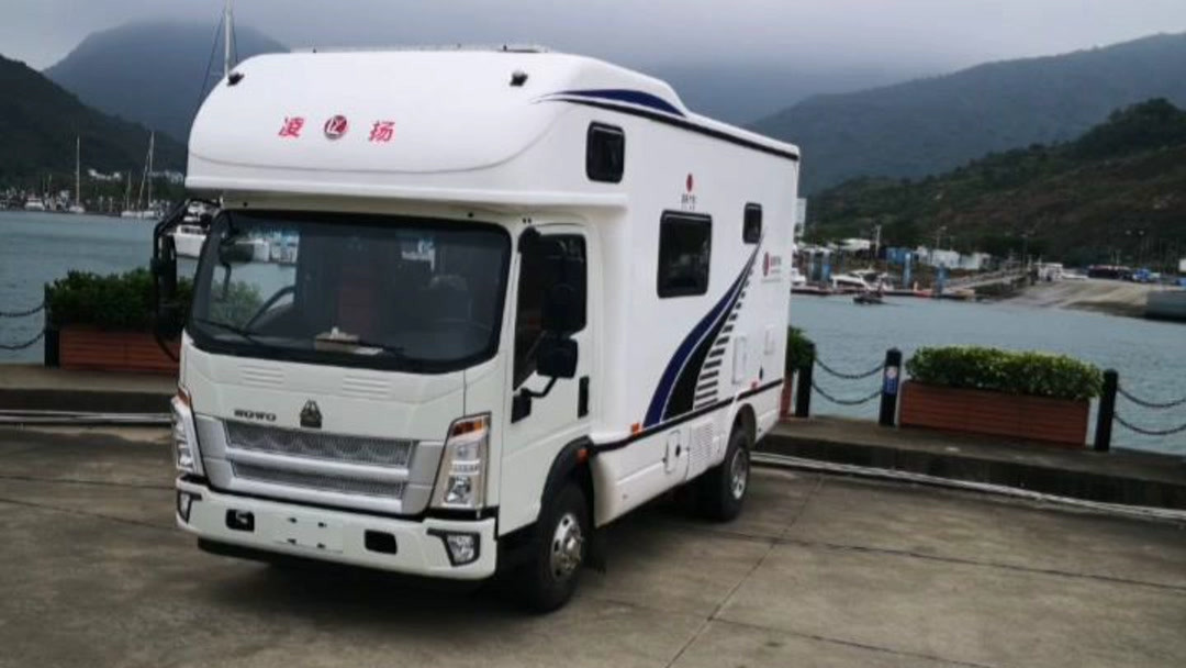 凌扬重汽豪沃轻卡房车深圳七星湾之旅,体验房车生活,尽享人间美景!