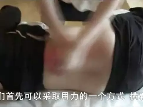 涵曦latoja纤体腹部经络刷使用方法