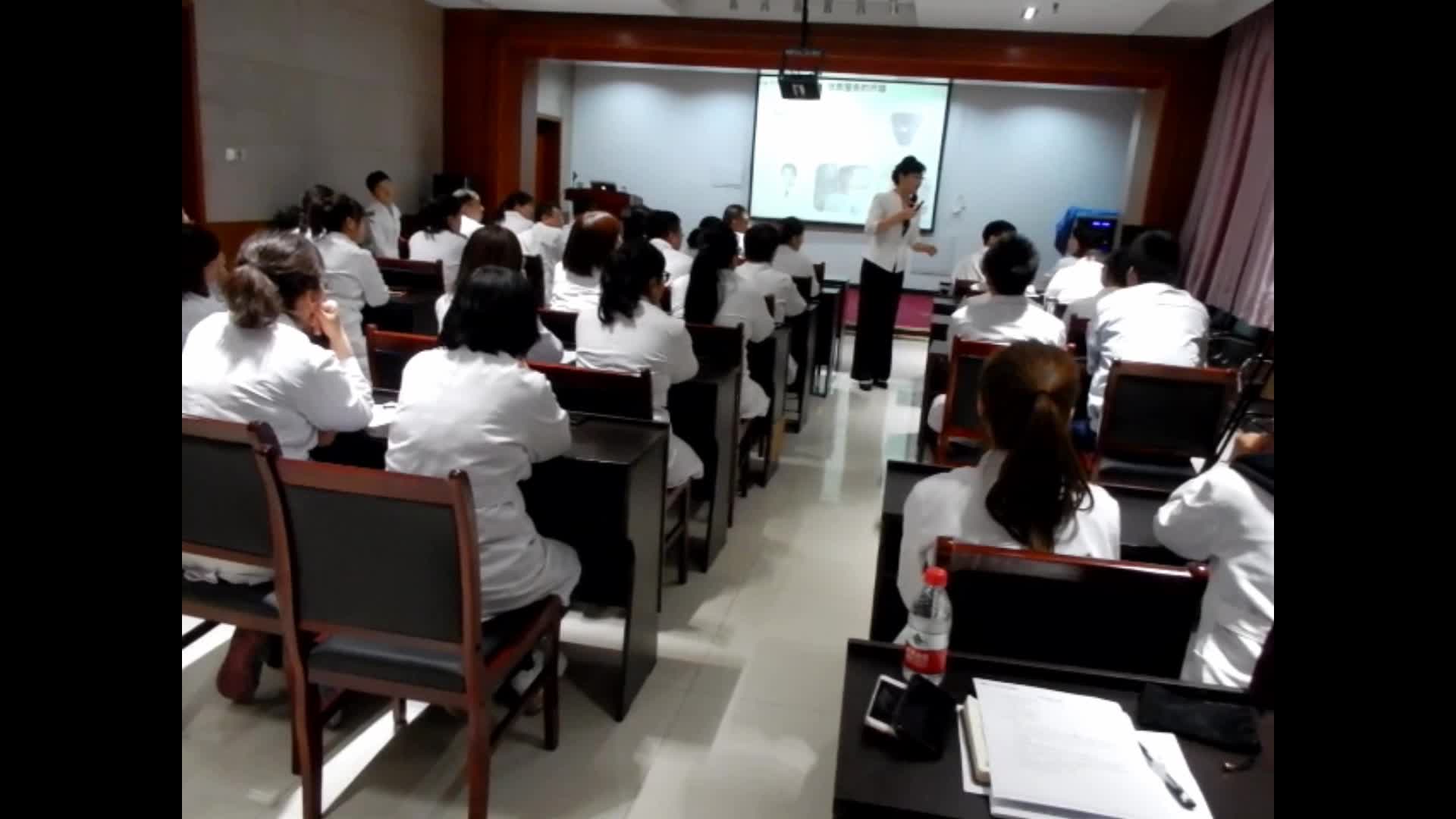 医院窗口优质服务礼仪 医院窗口形象礼仪 医院礼仪规范培训