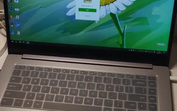 陪伴了我3年的小米笔记本Pro 15.6带有指纹识别解锁,非常好用