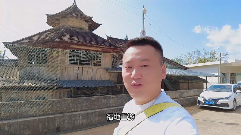 西双版纳旅游需谨慎,物价飞涨房价断崖下跌,古寨里吃饭需要多钱