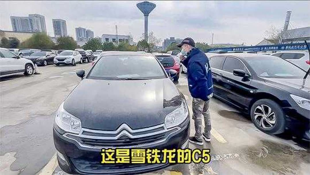 两万多预算买二手车,我推荐的怎么样,外观时尚年限近还是合资车