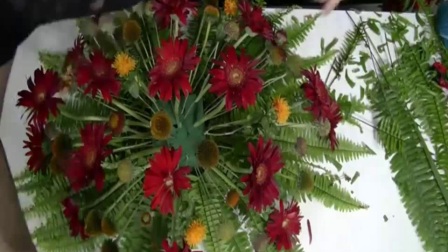 插花教程图解_插花教学_插花教学视频