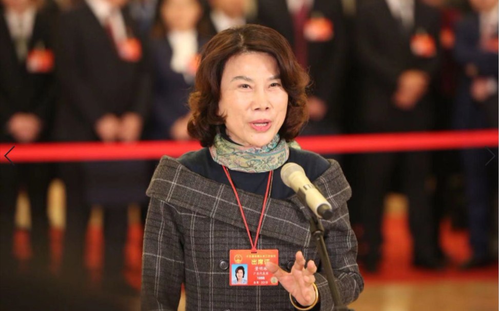 董明珠再度建议将个税起征点提高至一万元!专家说:不合适!