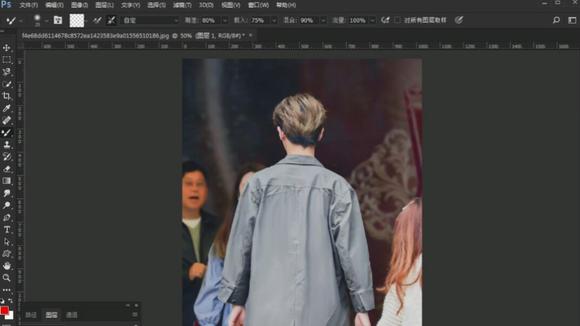 ps初级教程之利用ps软件去除褶皱