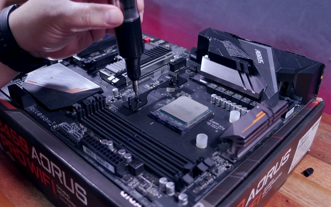 北极液体冷冻机 II 360 AIO 安装指南和 AM4 修复