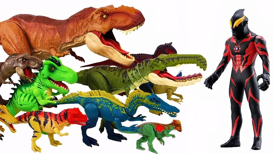奥特曼战士认识大型霸王龙、各种类恐龙家族模型