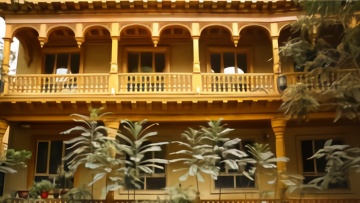 漫步和田团城传统民俗街区,眼睛和耳朵都闲不下来