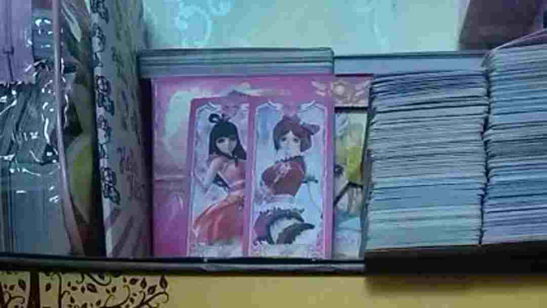 小花仙叶罗丽卡牌