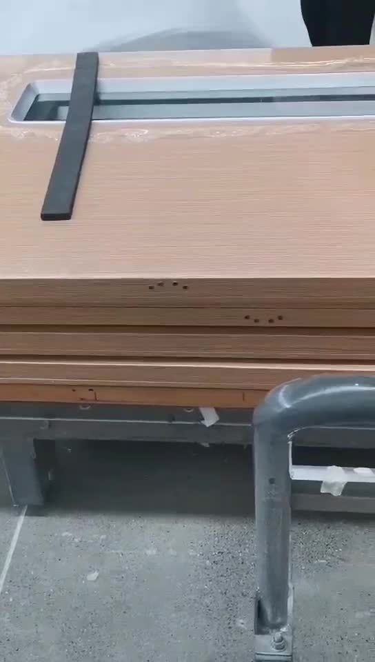 钢质医院门车间实拍