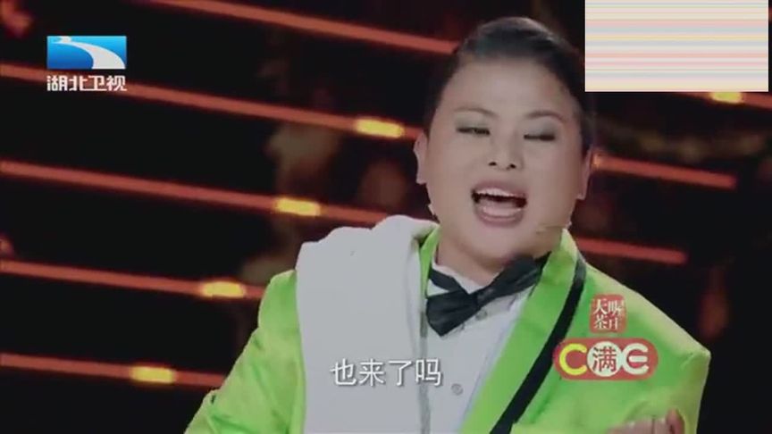 奇葩女选手自我介绍3分钟,郭德纲都插不上话,观众却笑倒一片!