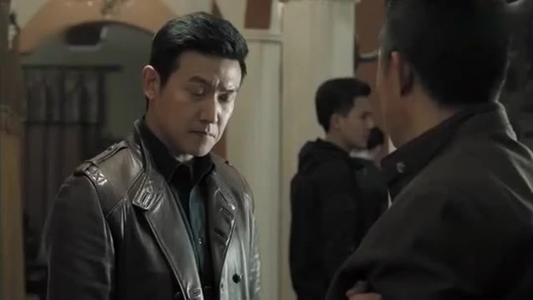 人民的名义_ 银行数钱的6种方法, 点钞机最慢, 人工点钱眼花!
