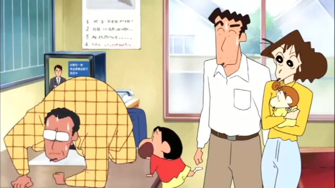蜡笔小新剧场版:小新一家被追,仓慌逃跑,来到老大家躲避