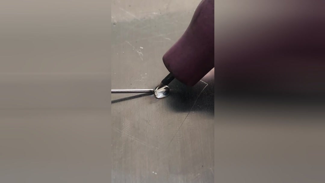 冷焊机用的1.6黑钨针,钨针尖磨得不需要太多哦