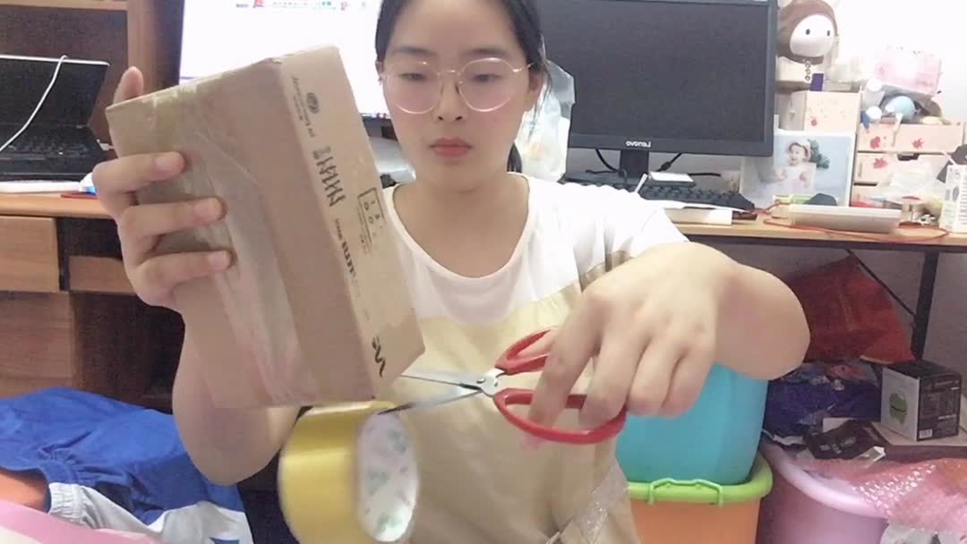90后宝妈在家做电商,每天只有几个订单,什么时候才能遇到爆款?