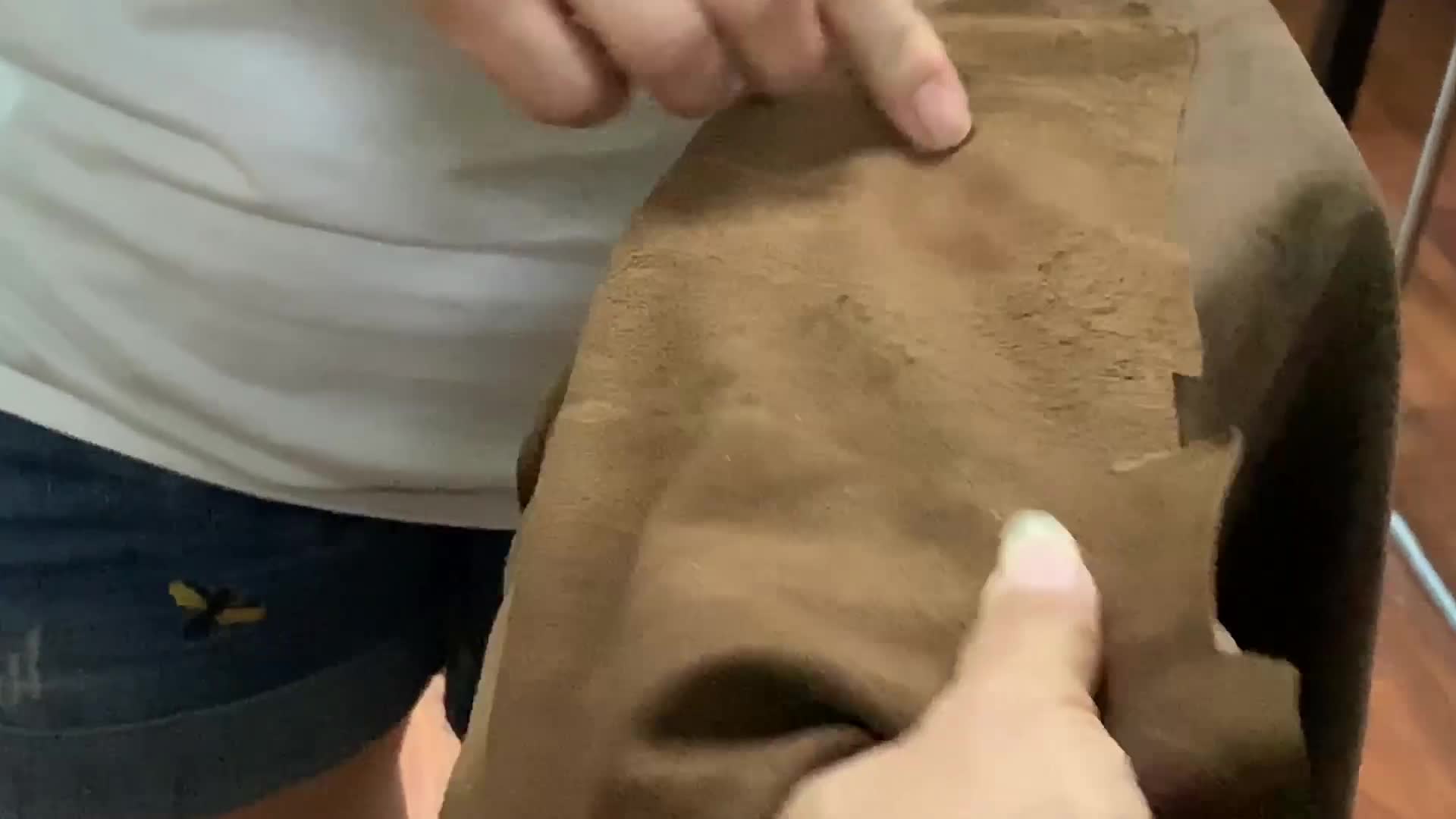 贵州加盟干洗店,洗衣店技术培训,绒面皮的辨别方法