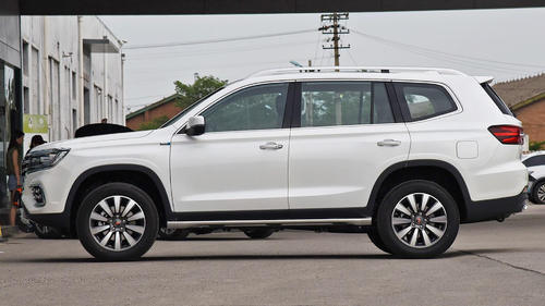 大众途昂太贵就买它,起步2.0T售价14万,还买啥丰田汉兰达、大众途观L