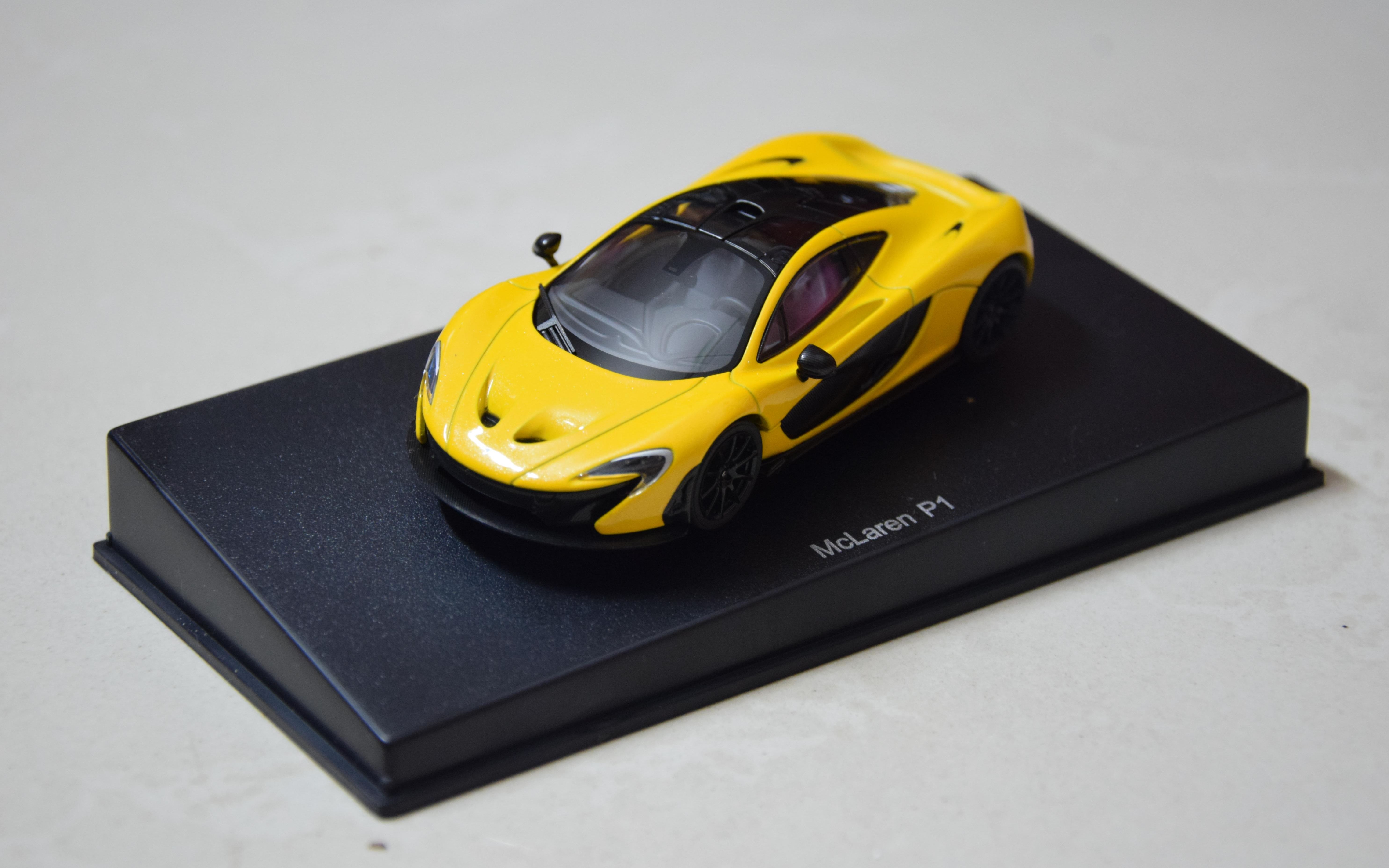 【纯开箱】AUTOart 1:43迈凯伦P1模型开箱