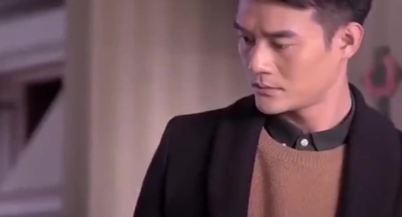 夫妻俩刚离完婚,下秒妻子肚子疼送医院,不料竟然查出怀孕!