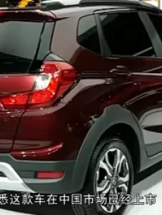 本田推出小型SUV，起步售价8万起，油耗每公里仅4毛！