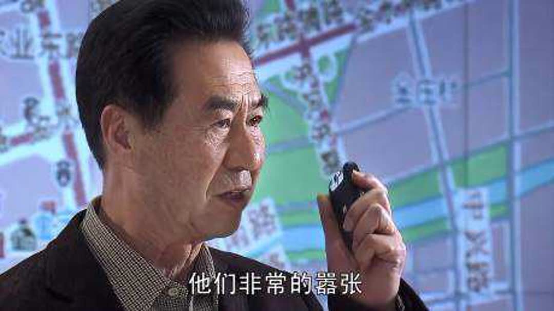 小伙超速又酒驾,竟还撞死了检查的交警,这下把局长彻底惹怒了