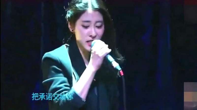 华晨宇张碧晨合唱,两个“神”一样的嗓音结合,好听到爆!