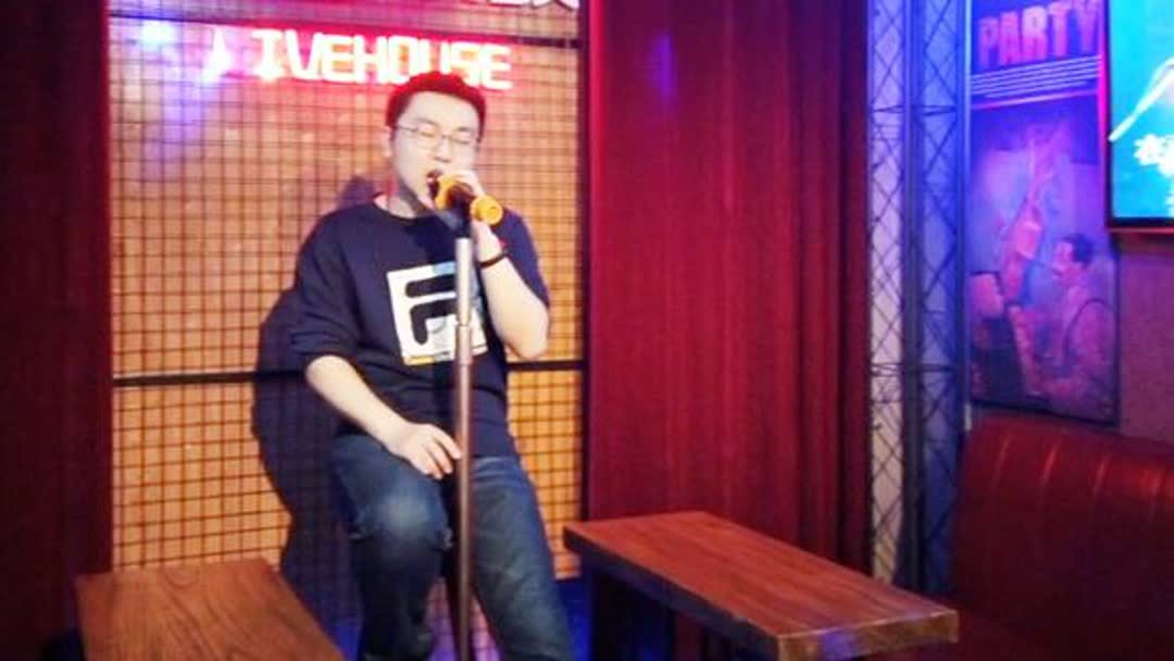大疆口袋云台相机开箱 拍小视频太爽了