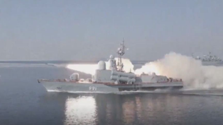 现场曝光:俄军在日本海试射超音速导弹 摧毁模拟目标