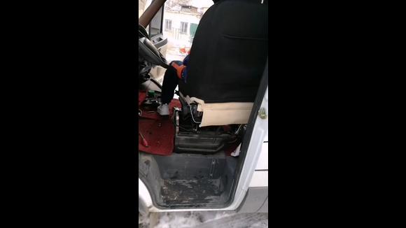 依维柯自改房车 改装主驾驶旋转座椅