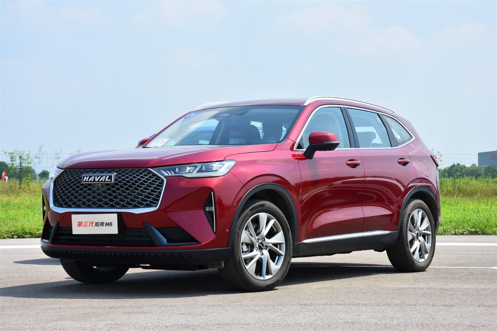 视频 | 试驾第三代哈弗H6,这车究竟有多神?