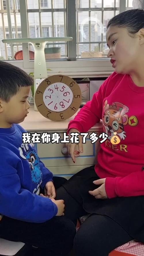 没想到纸杯也能变成计算器…这计算器看着挺新奇