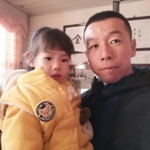 新疆农民小魏 