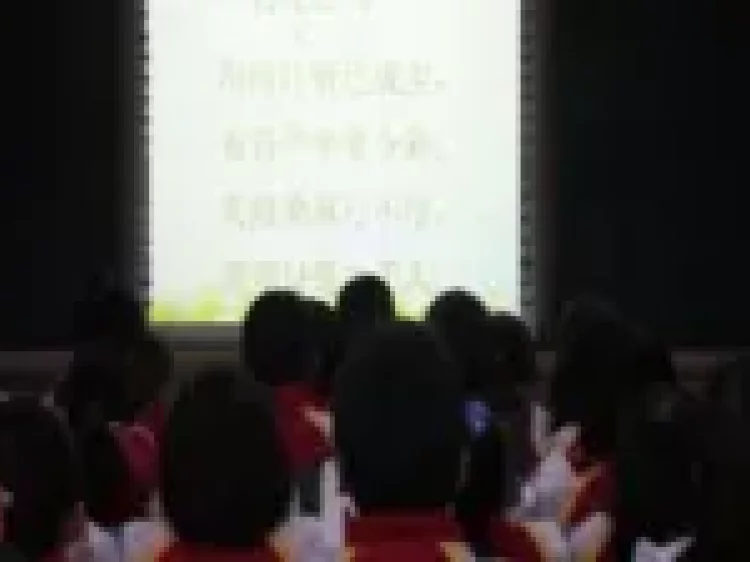 夏日古诗群文阅读