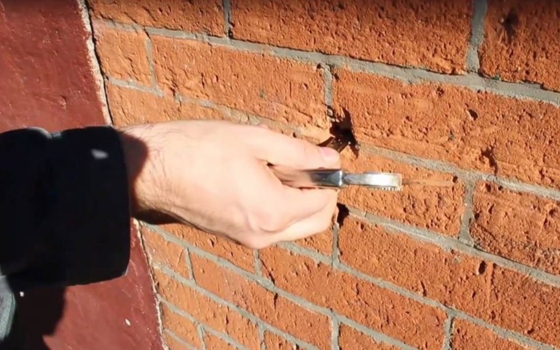 街道墙上常见的神秘USB插口,到底是什么来头?以后要留个心眼!