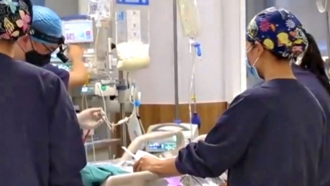 治愈新冠肺炎需要花费国家多少钱?算下来触目惊心