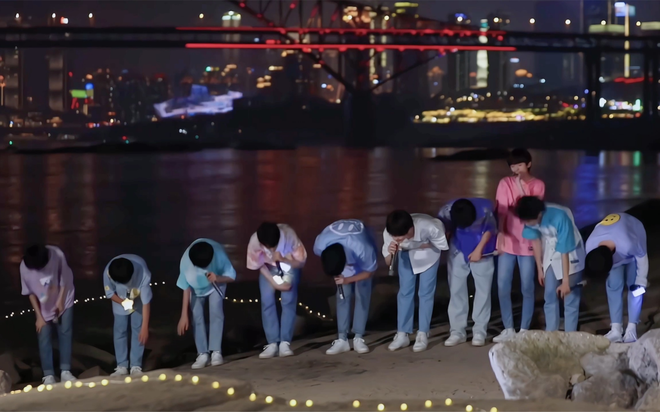 【TF家族三代】“我们下次一起去海边吧”