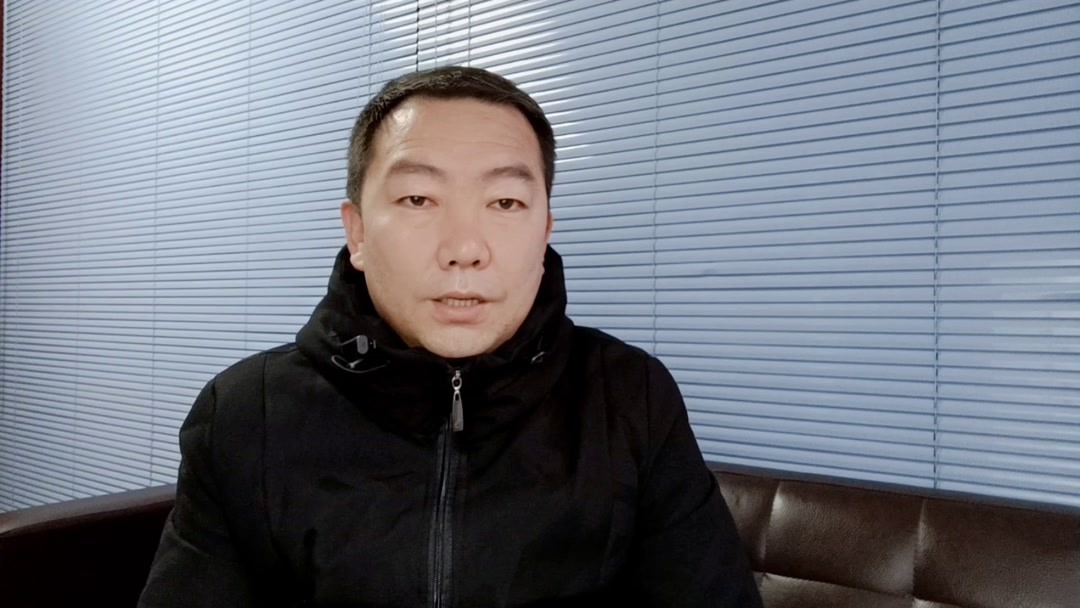 智云稳定器和那个相机搭配比较合适呢?