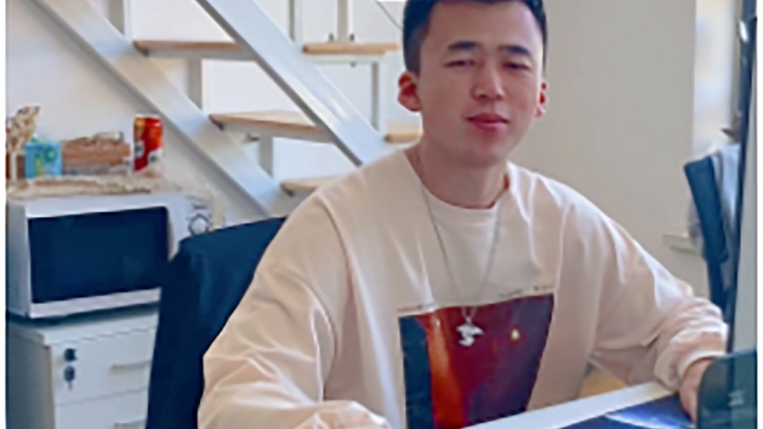 领导,怎么还不把“微信名片”推给我?是不是不会呀?