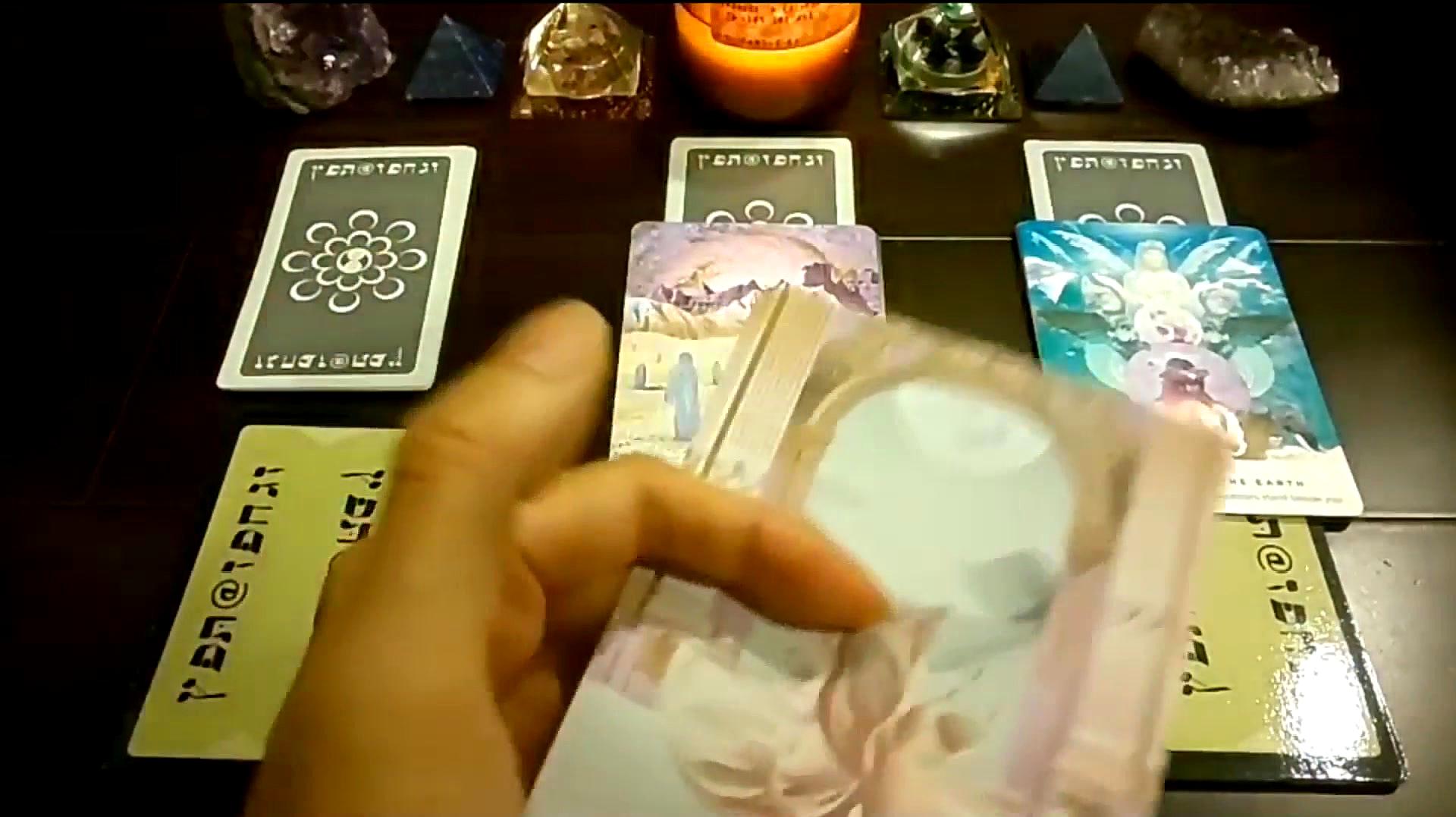 塔罗占卜:Ta对我的真实感觉,希望关系的发展是什么?