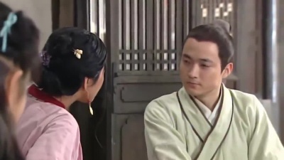 武林外传姬无命逃出大牢,白展堂害怕他报仇,准备逃走
