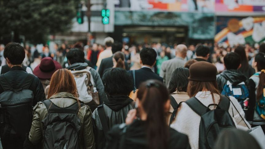 人口自然增长率首次出现负值,这个数据同样创下多年新低