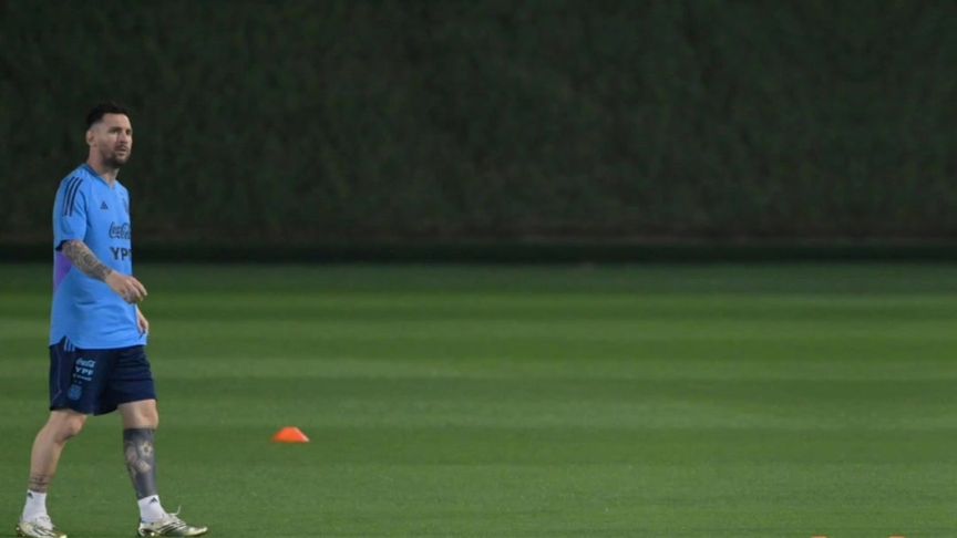 #足球 #卡塔尔世界杯 #阿根廷 #梅西 今日世界杯开幕