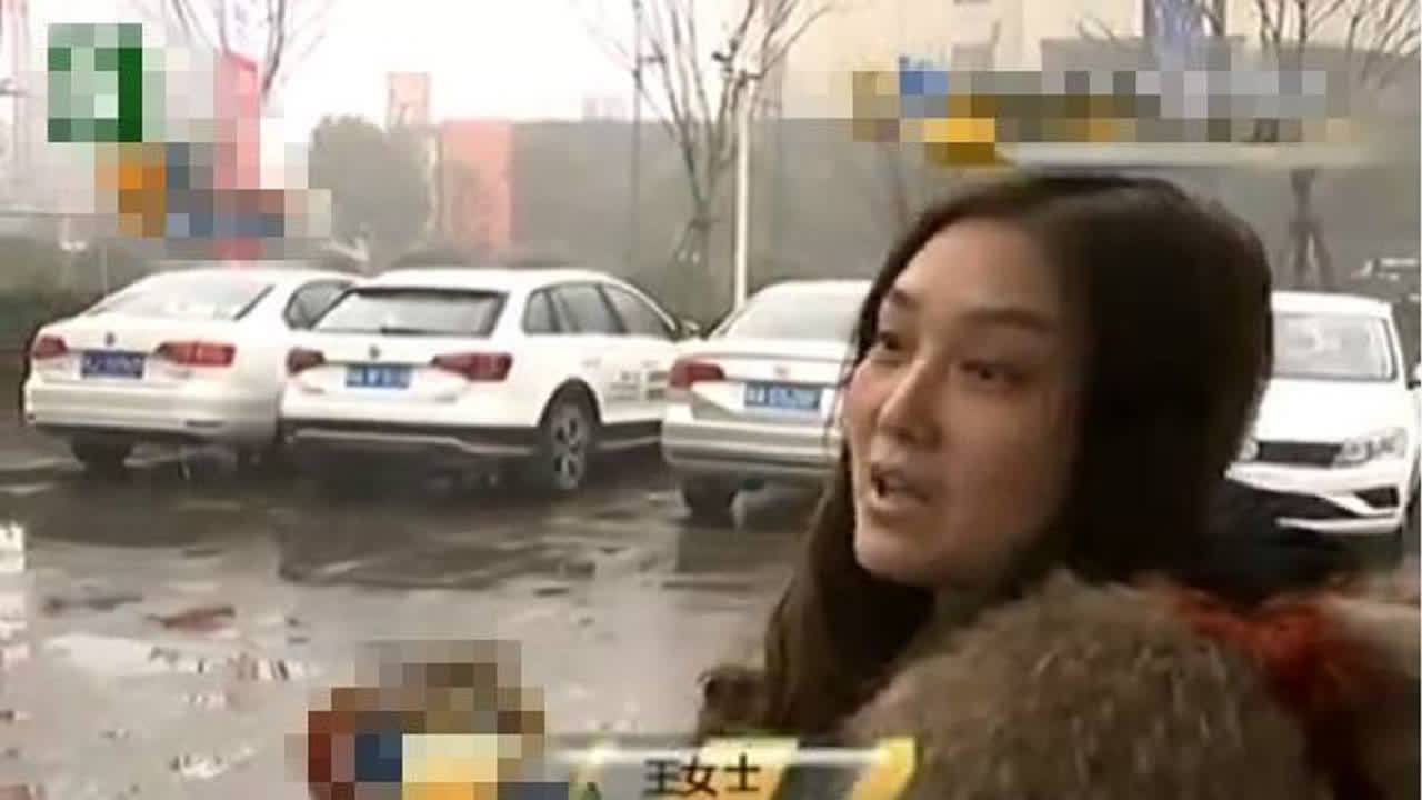 提全新大众迈腾,车子方向盘还没摸到就故障灯全亮,车主一脸茫然