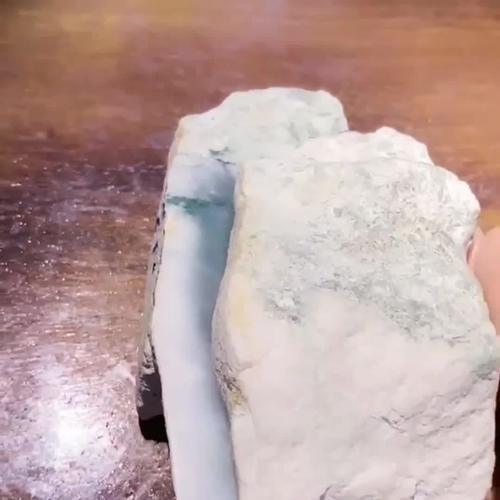 300的翡翠玉石,也能切割出惊喜